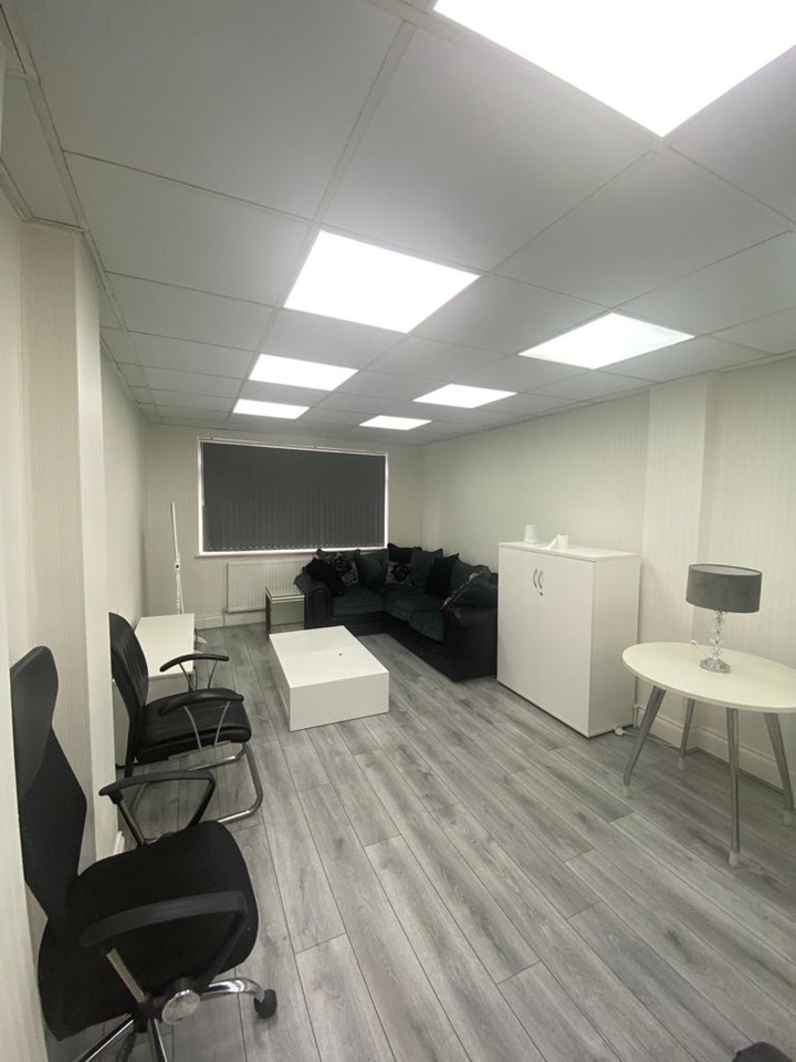 Yardley, Birmingham - Room in a Shared House, Church Road, B25 - To ...