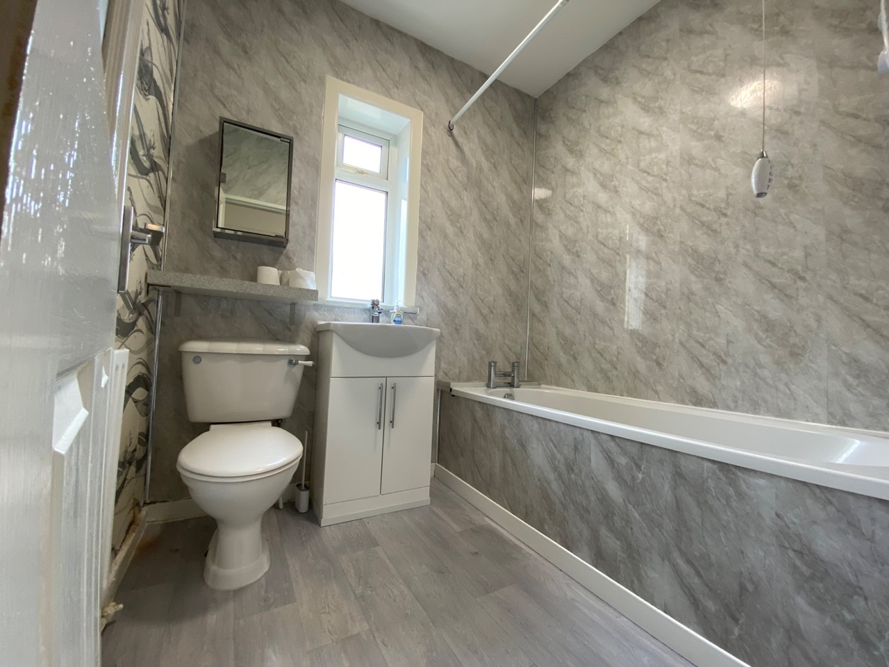 Motherwell - 3 Bed Terraced House, Citadel Place, ML1 - To Rent Now for ...