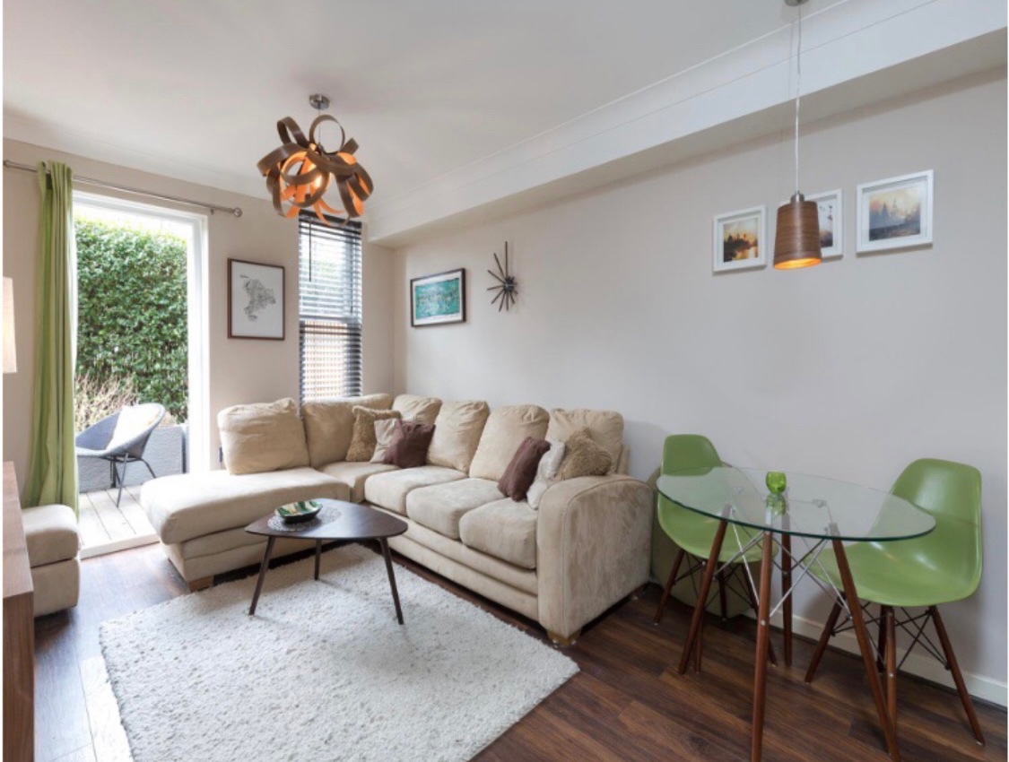 London - 1 Bed Flat, Leabank Square, E9 - To Rent Now for £1,950.00 p/m