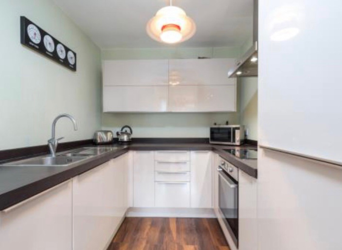 London - 1 Bed Flat, Leabank Square, E9 - To Rent Now for £1,950.00 p/m