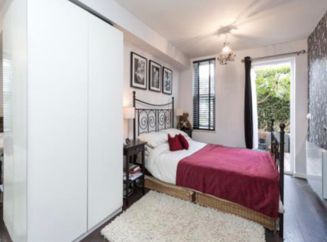 London - 1 Bed Flat, Leabank Square, E9 - To Rent Now for £1,950.00 p/m