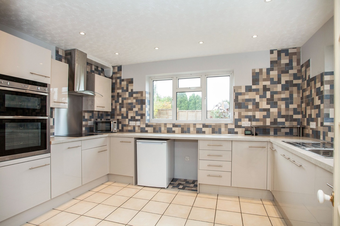 Teversham, Cambridge - 4 Bed Semi-Detached House, Quy Waters, CB1 - To ...