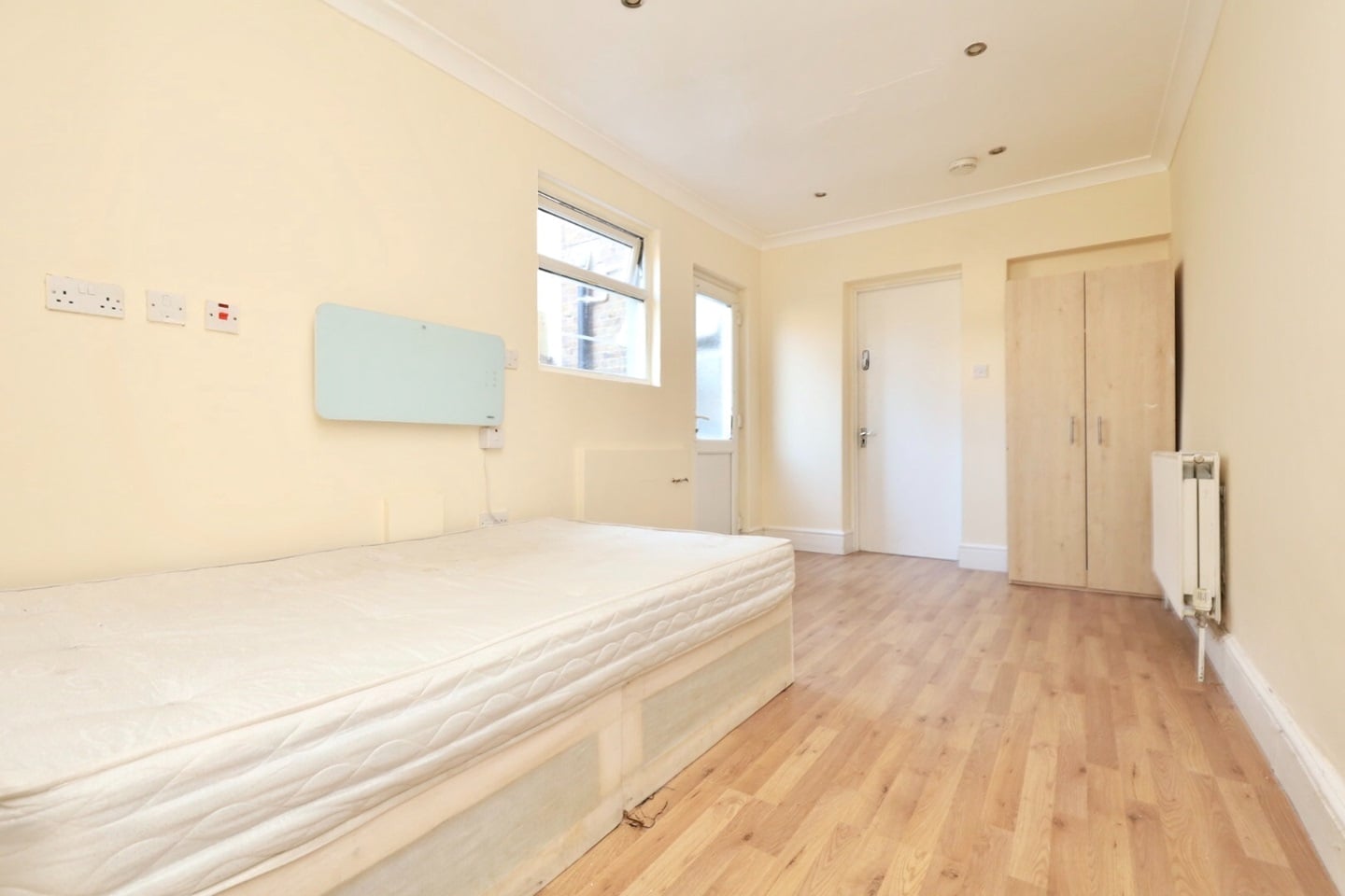 London - Room in a Shared House, Bower Lane, ME16 - To Rent Now for £ ...