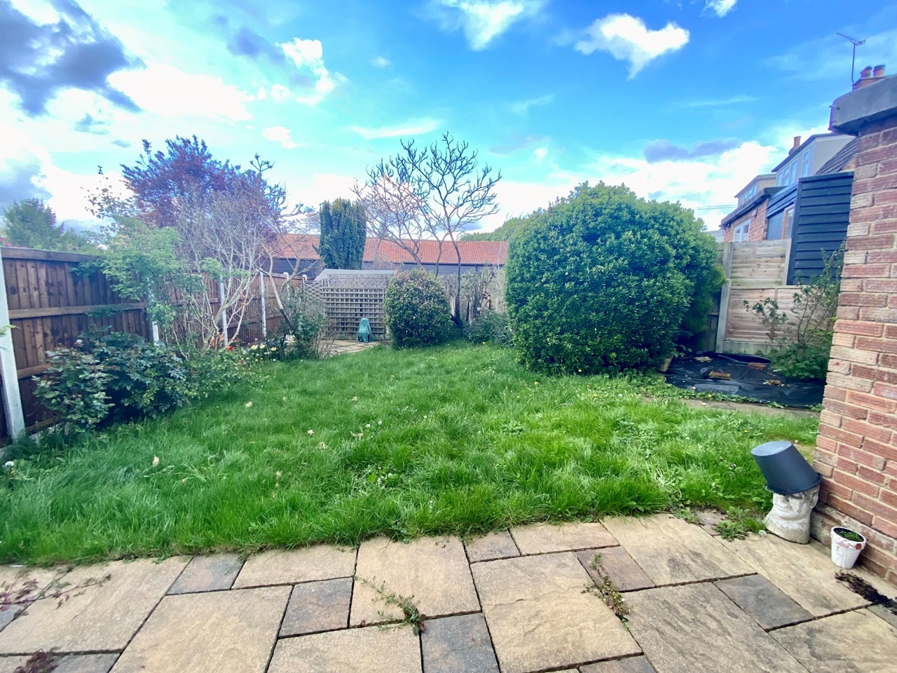 White Notley, Witham - 2 Bed Semi-Detached House, Vicarage Avenue, CM8 ...