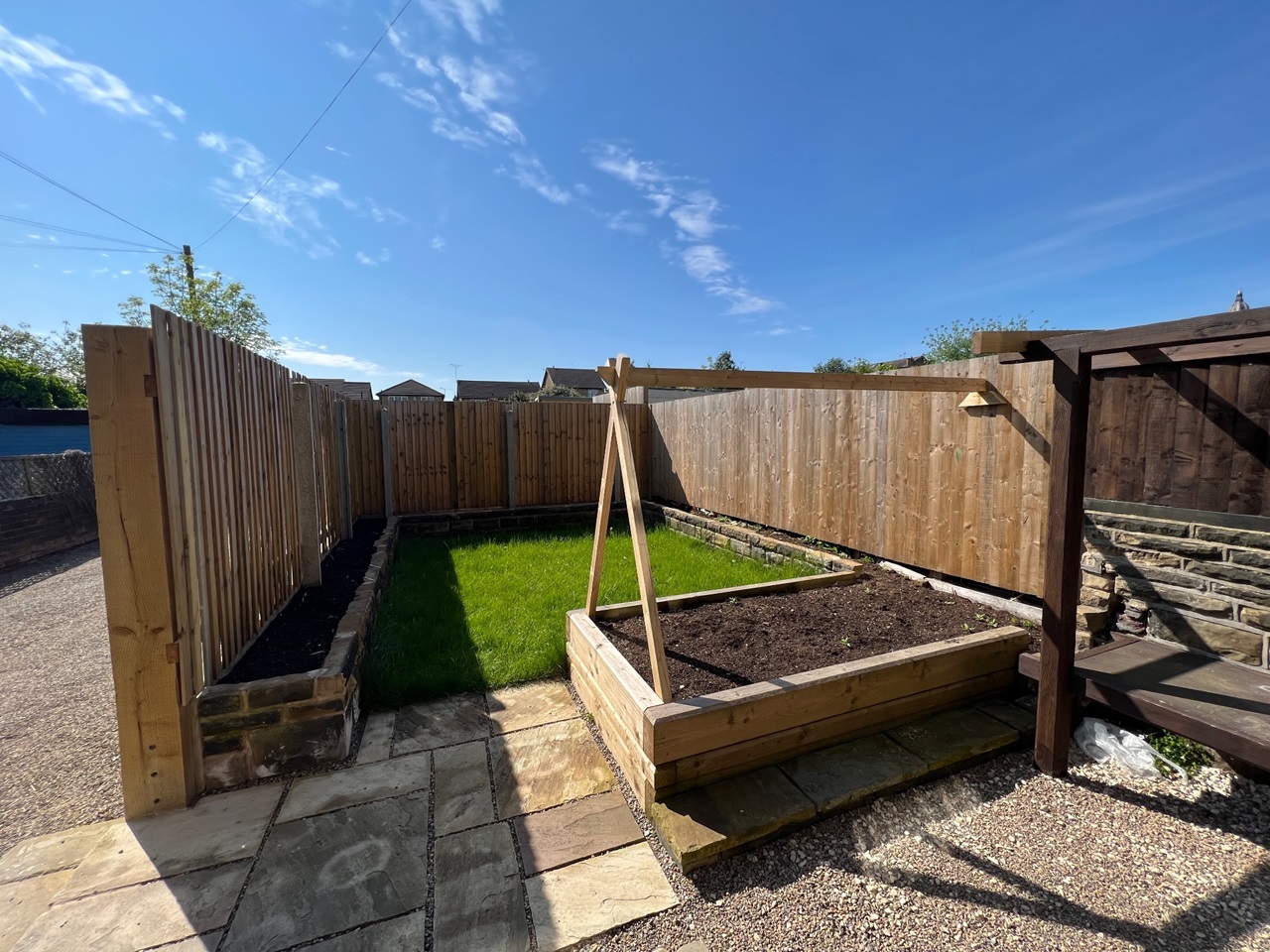 Morley, Leeds - 2 Bed Terraced House, Zoar Street, LS27 - To Rent Now ...