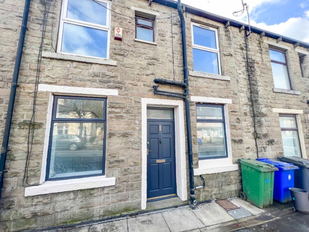 Bacup - 2 Bed Terraced House, Newchurch Road, OL13 - To Rent Now for £ ...