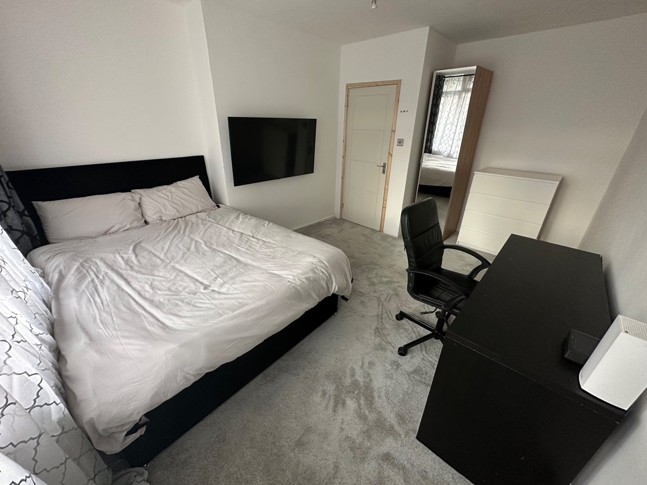London - Room in a Shared Flat, Halliday House, E1 - To Rent Now for £ ...