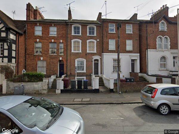 Reading - 1 Bed Flat, Russell Street, RG1 - To Rent Now for £1,190.00 p/m