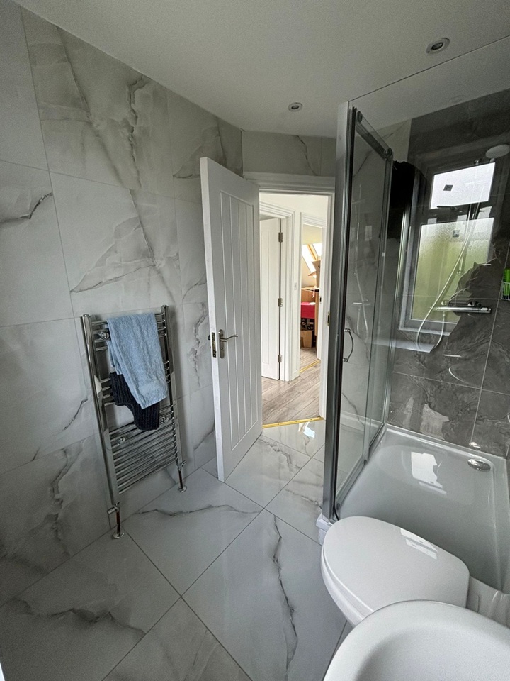 West Wickham - 5 Bed Semi-Detached House, Goodhart Way, BR4 - To Rent ...