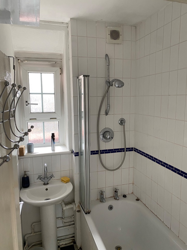 London - 3 Bed Flat, Lant House, SE1 - To Rent Now for £2,600.00 p/m