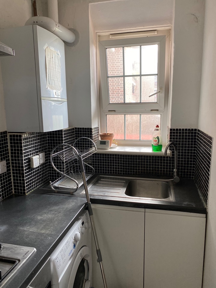 London - 3 Bed Flat, Lant House, SE1 - To Rent Now for £2,600.00 p/m