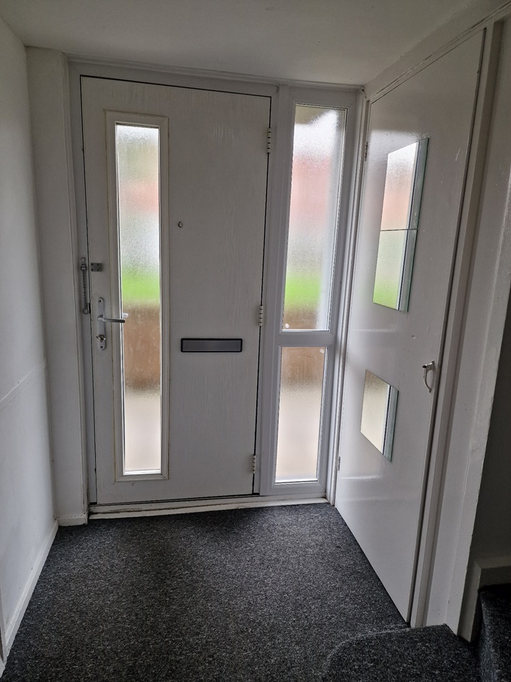 Salford - 3 Bed Maisonette, Ailsa House, M6 - To Rent Now for £1,278.33 p/m