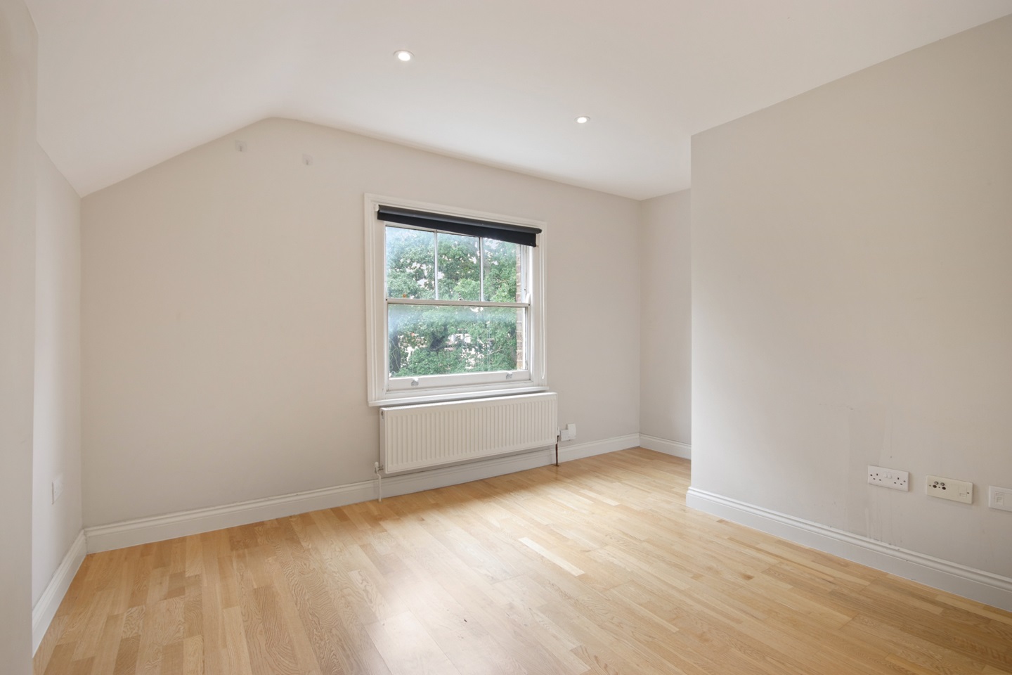 London Se19 2Aw - 2 Bed Flat, Hamlet Road, SE19 - To Rent Now for £ ...