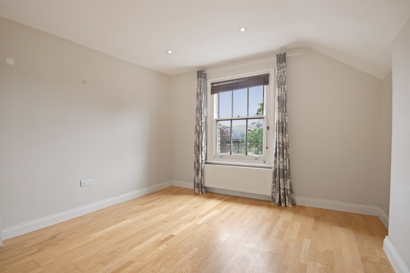 London Se19 2Aw - 2 Bed Flat, Hamlet Road, SE19 - To Rent Now for £ ...