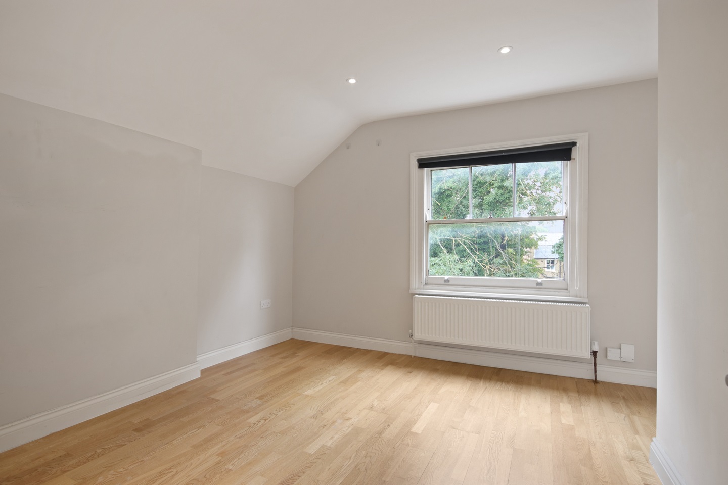 London Se19 2Aw - 2 Bed Flat, Hamlet Road, SE19 - To Rent Now for £ ...