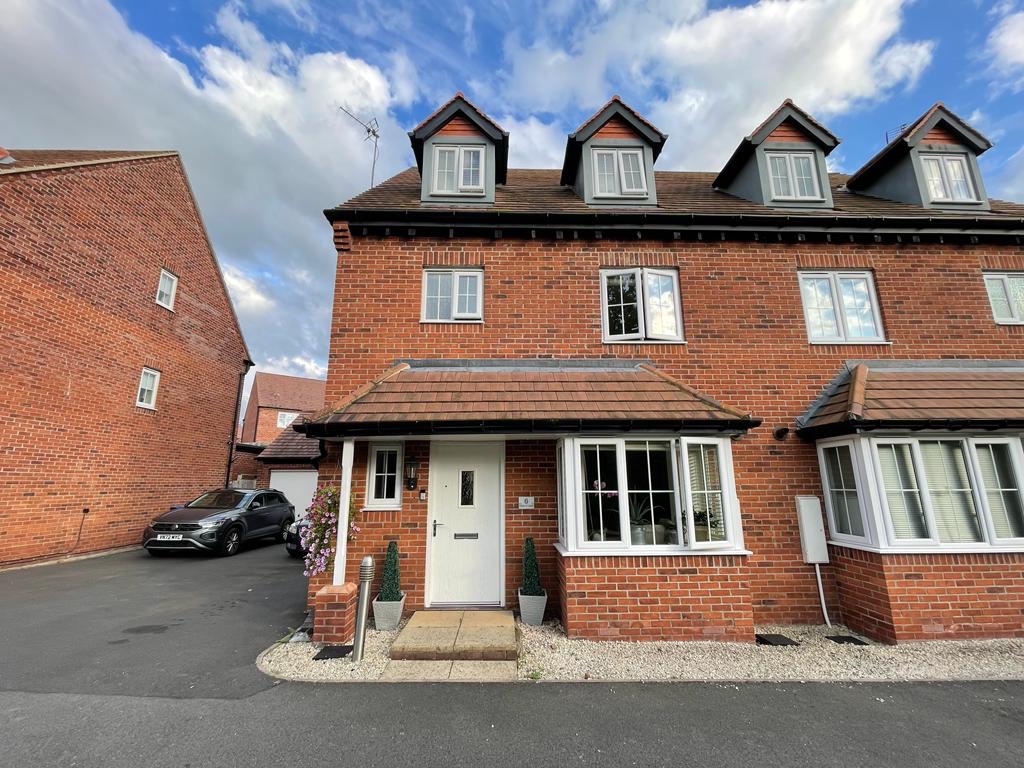 Bishopton, Stratford-Upon-Avon - 4 Bed Semi-Detached House, Deers Leap ...