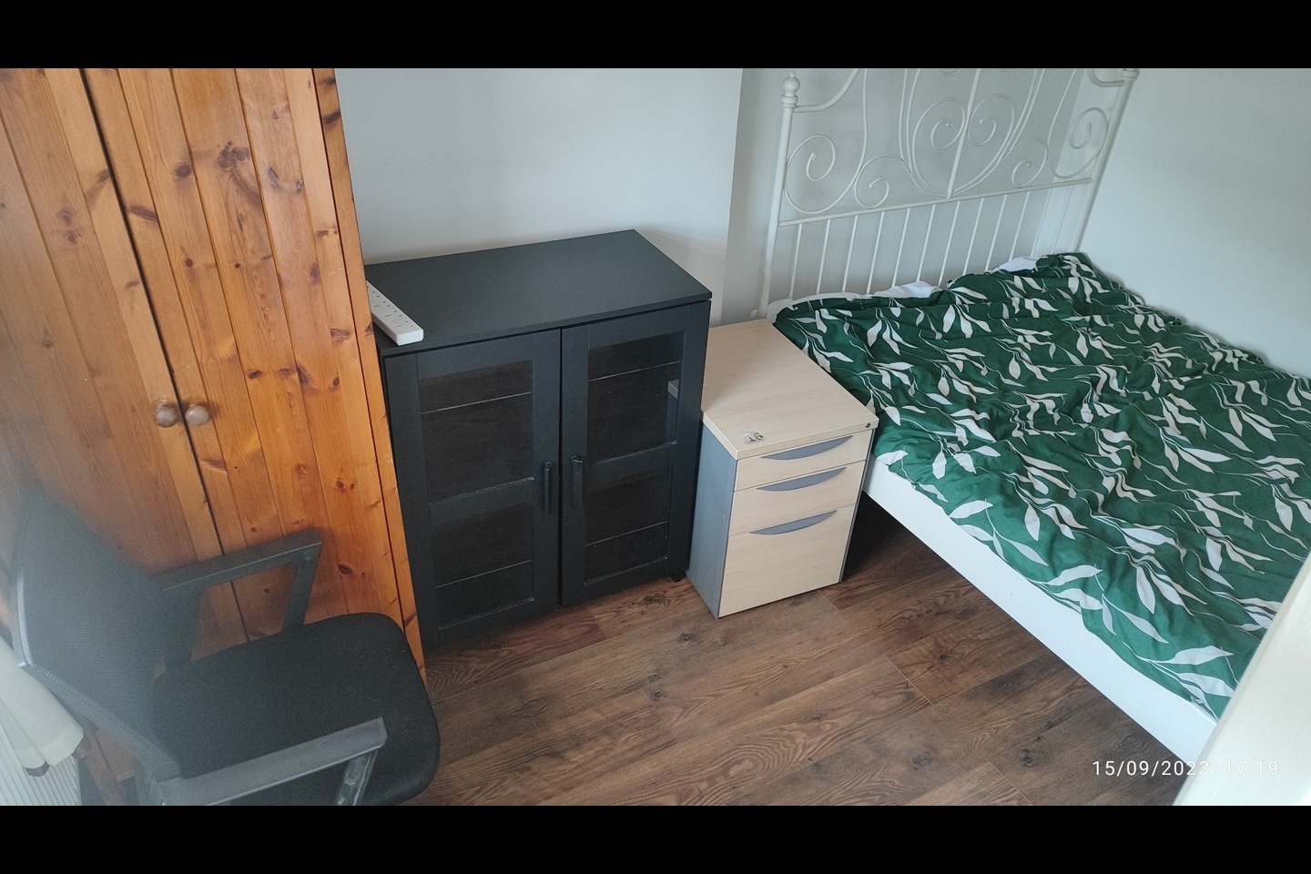 London - 2 Bed Terraced House, Clements Road, E6 - To Rent Now for £550 ...