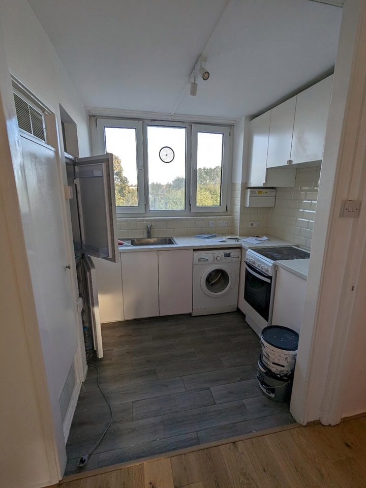 London - 2 Bed Flat, Jim Griffiths House, SW6 - To Rent Now for £1,760. ...