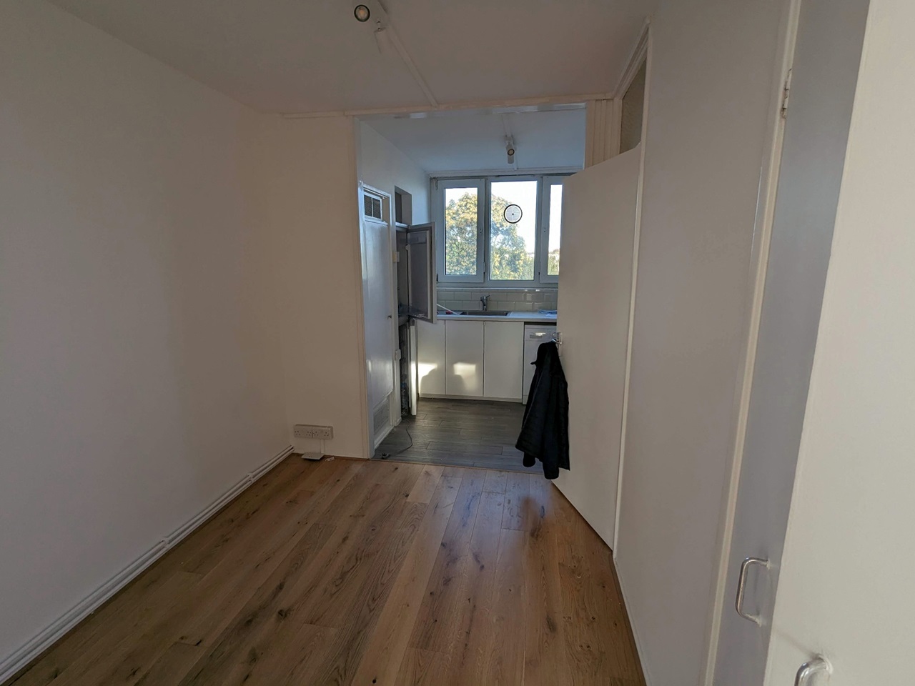 London - 2 Bed Flat, Jim Griffiths House, SW6 - To Rent Now for £1,760. ...