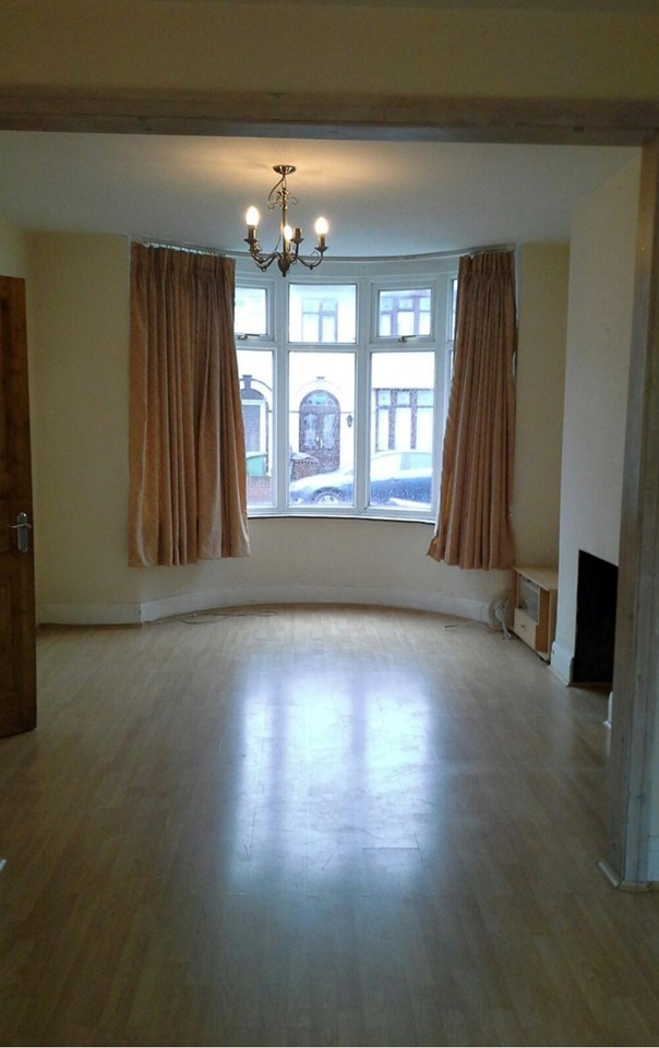 Barking - 3 Bed Terraced House, Hulse Avenue, IG11 - To Rent Now for £ ...