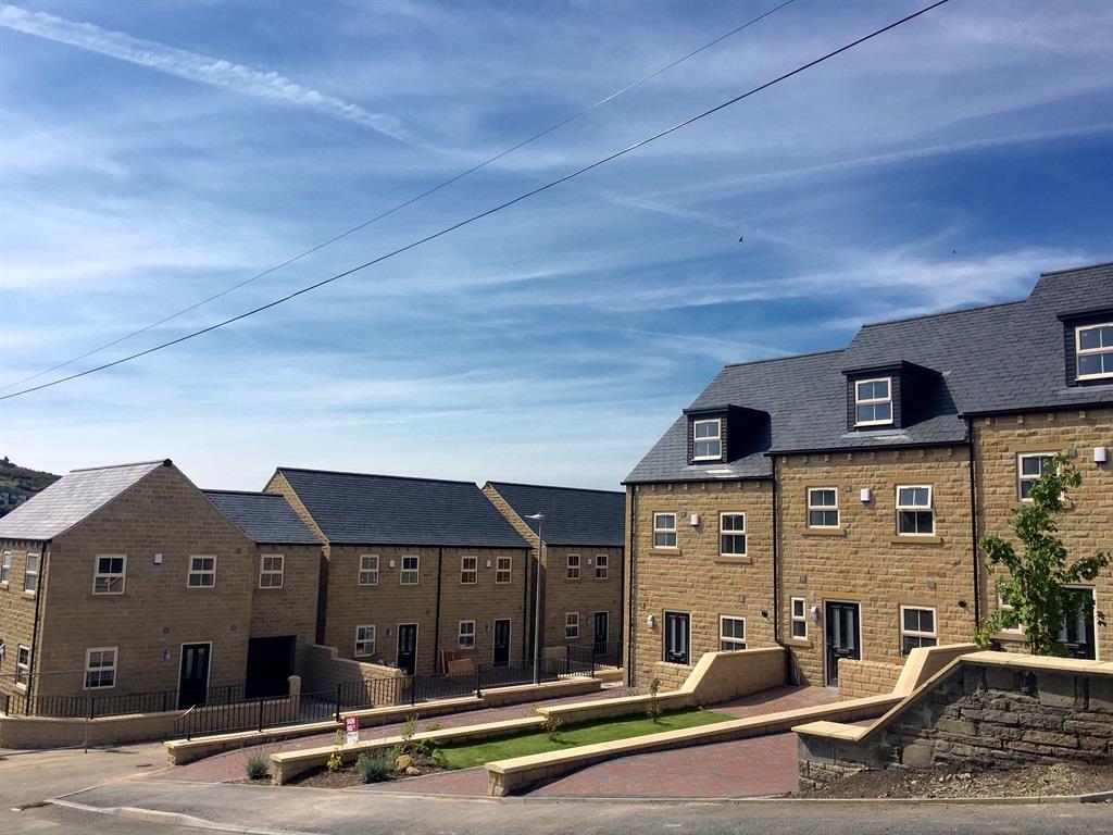 Batley - 3 Bed Semi-Detached House, Willow Close, WF17 - To Rent Now ...