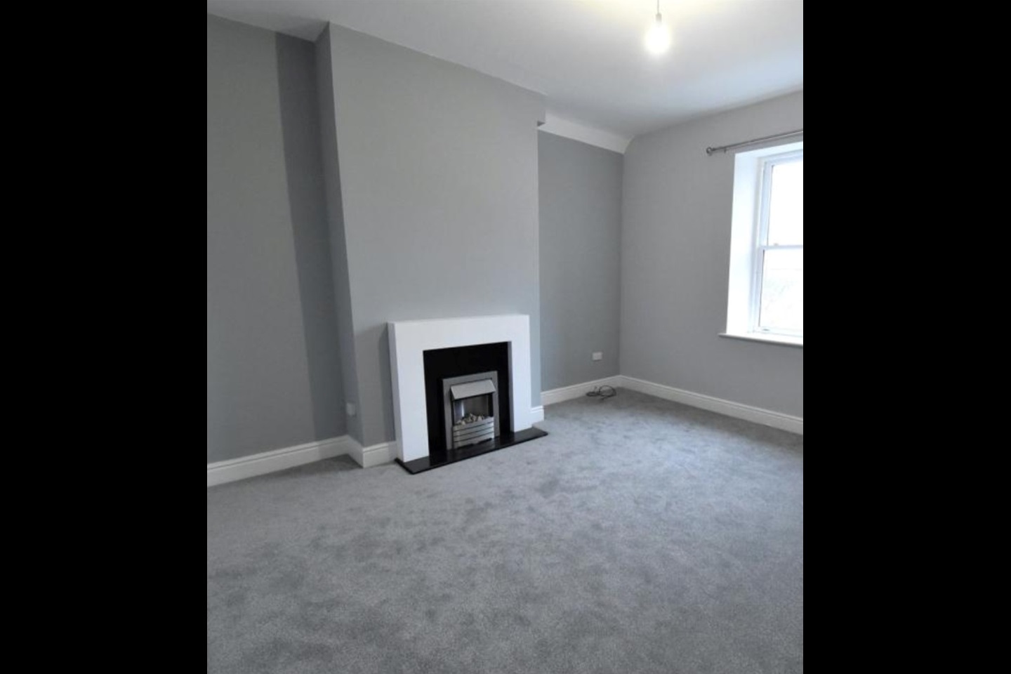 Keswick - 2 Bed Flat, Stanger Street, CA12 - To Rent Now for £975.00 p/m