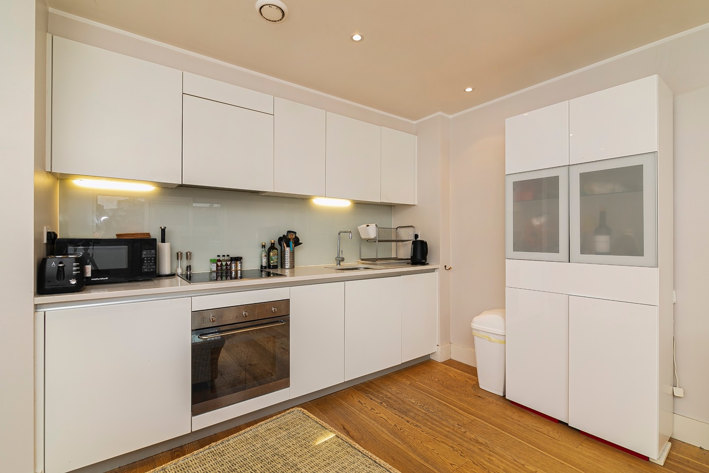 London - 2 Bed Flat, Tiltman Place, N7 - To Rent Now for £2,425.00 p/m