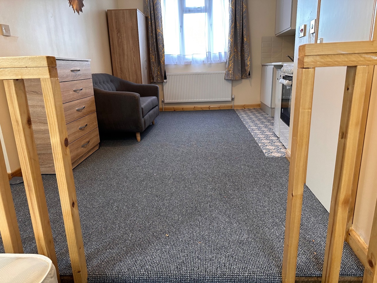 London - 1 Bed Flat, Tottenham Lane, N8 - To Rent Now for £1,600.00 p/m