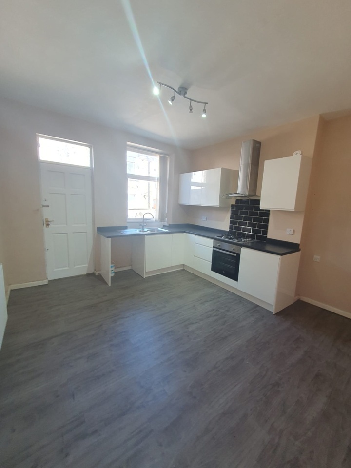Burnley - 2 Bed Terraced House, Hudson Street, BB11 - To Rent Now for £ ...