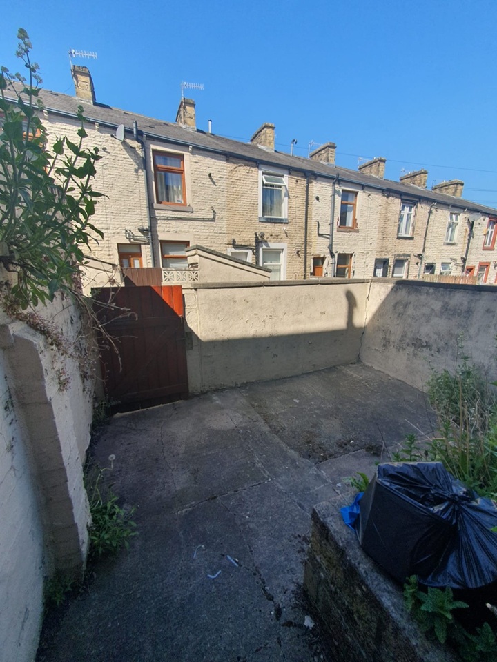 Burnley - 2 Bed Terraced House, Hudson Street, BB11 - To Rent Now for £ ...