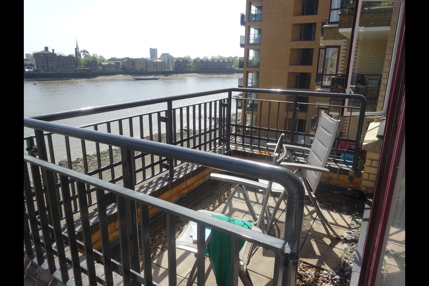 London - 1 Bed Flat, Wapping High Street, E1W - To Rent Now for £2,000. ...