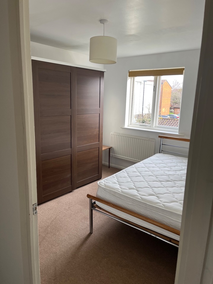 London - 2 Bed Flat, John Silkin Lane, SE8 - To Rent Now for £1,798.00 p/m