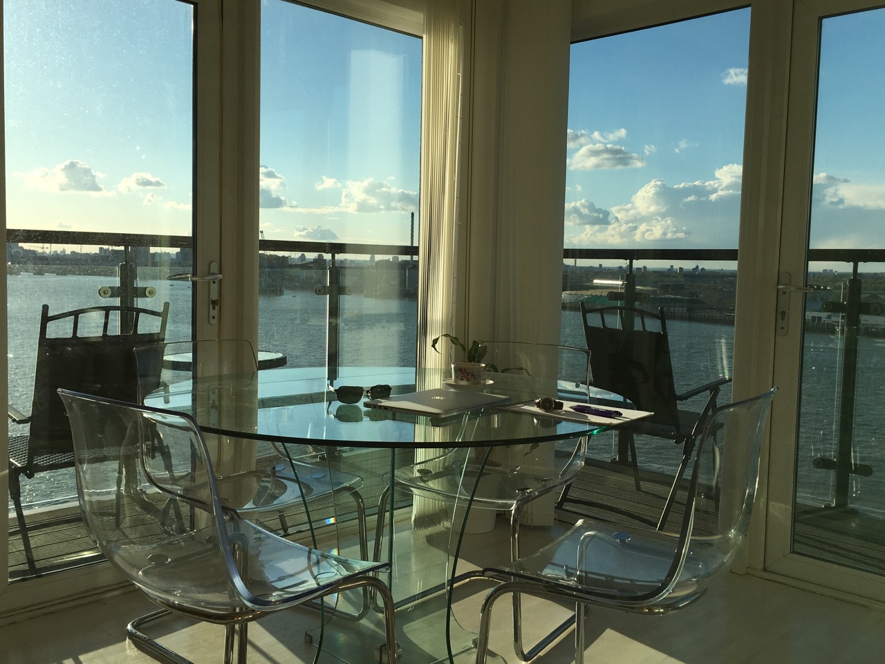 London - 2 Bed Flat, Mast Quay, SE18 - To Rent Now for £2,150.00 p/m