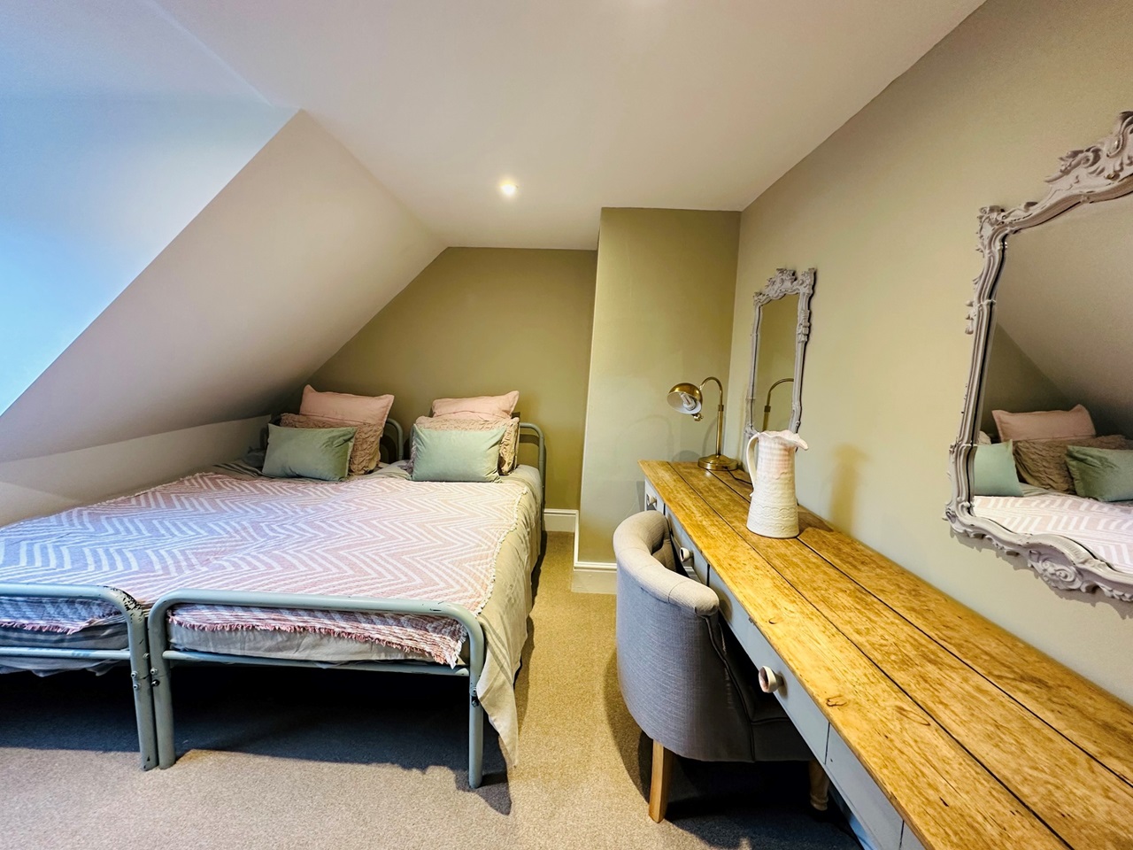 Lympstone, Exmouth - 4 Bed End Terrace, The Strand, EX8 - To Rent Now ...