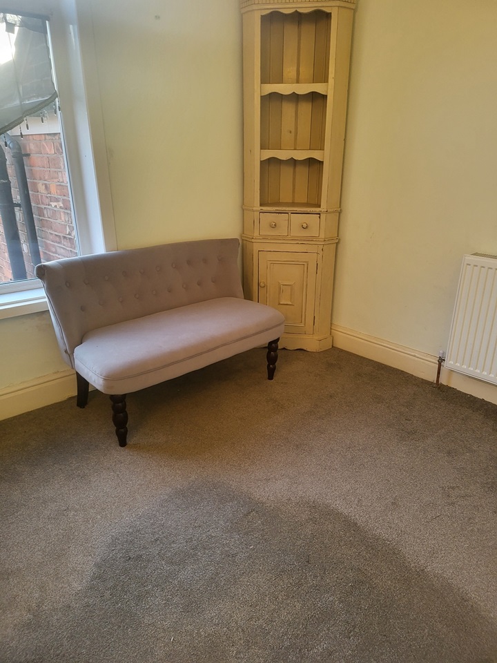 Hull - Room in a Shared House, Lee Street, HU8 - To Rent Now for £385. ...