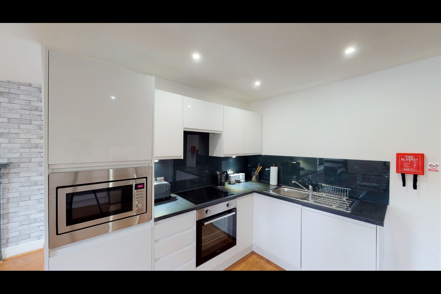 Liverpool - Studio Flat, Liverpool, L2 - To Rent Now for £850.00 p/m