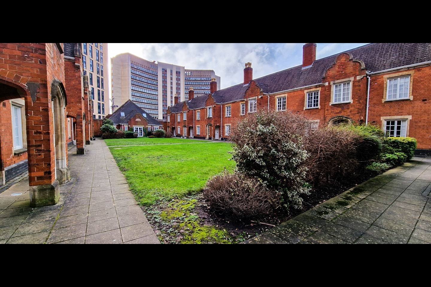 Birmingham - 1 Bed Flat, Ladywood Middleway, B16 - To Rent Now for £ ...