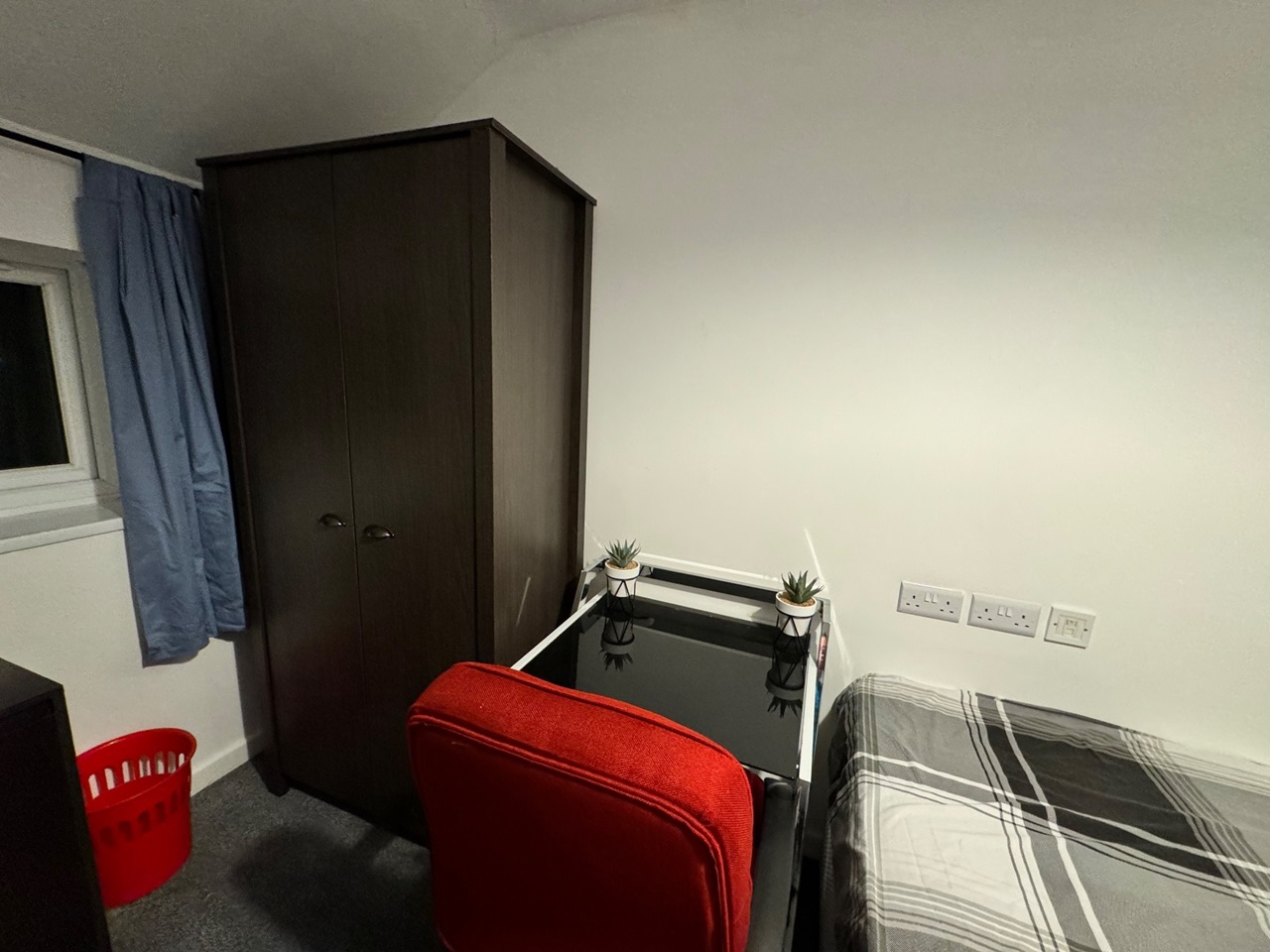 Coventry - Room in a Shared Flat, Wells Terrace, CV5 - To Rent Now for ...