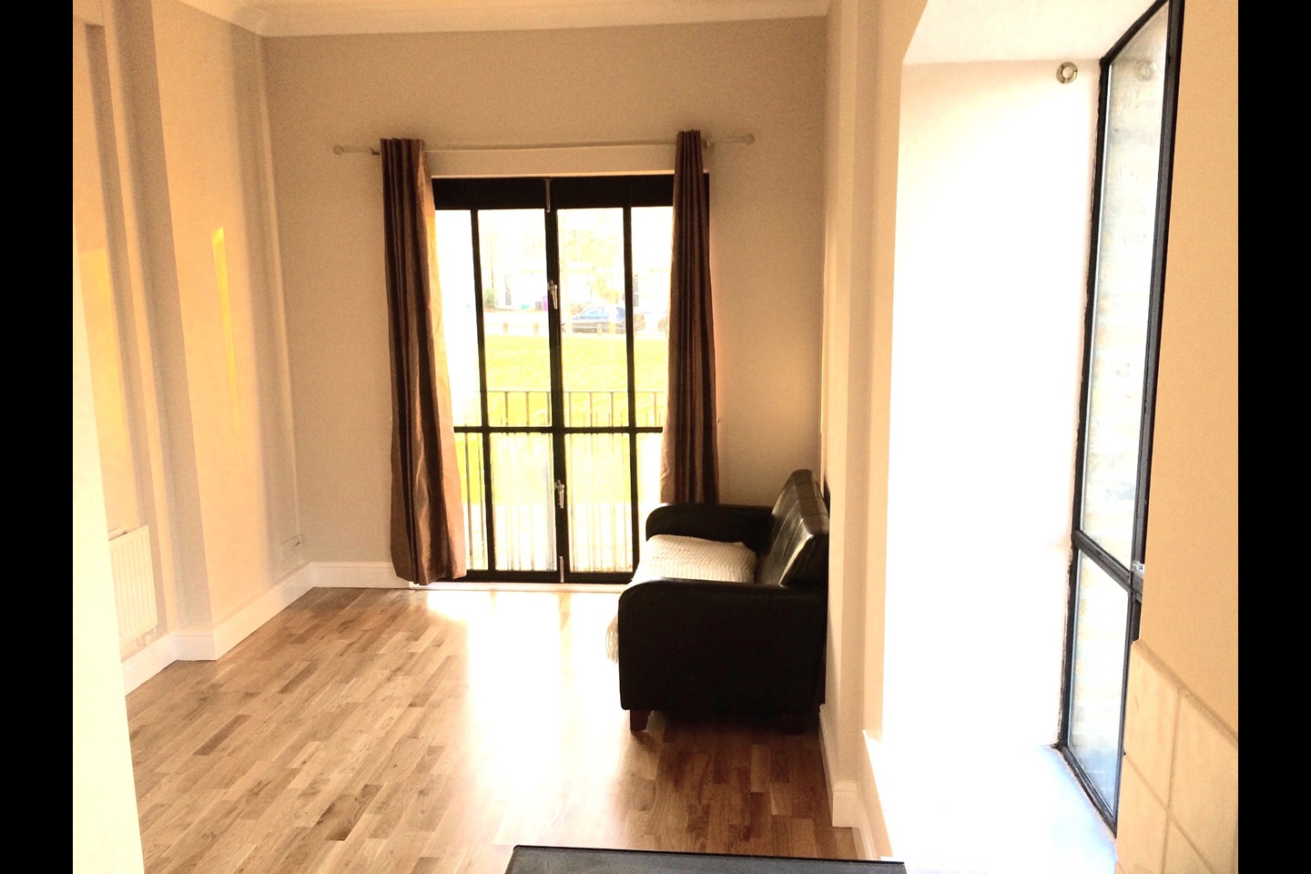 London - 1 Bed Flat, Burrell's Wharf Square, E14 - To Rent Now for £ ...