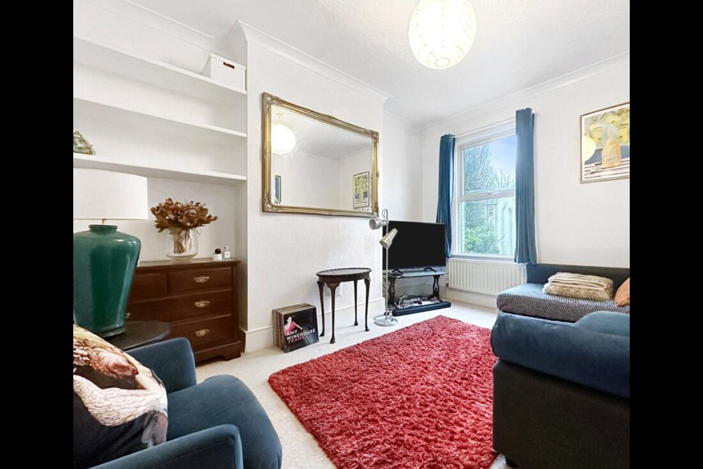 London - 2 Bed Flat, Ancona Road, SE18 - To Rent Now for £1,600.00 p/m