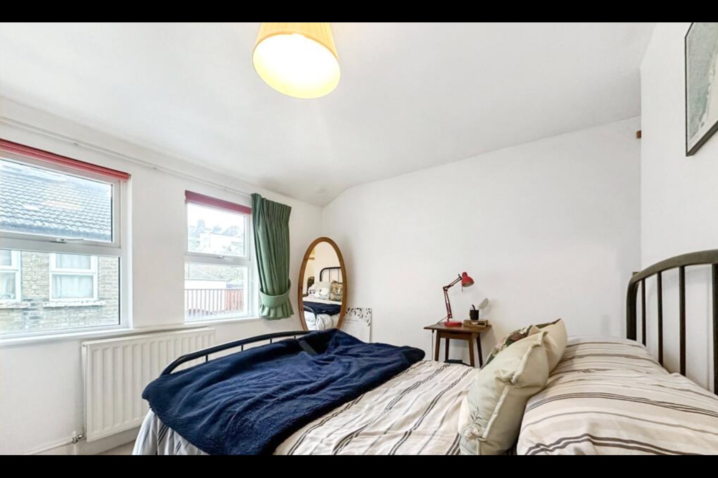 London - 2 Bed Flat, Ancona Road, SE18 - To Rent Now for £1,600.00 p/m