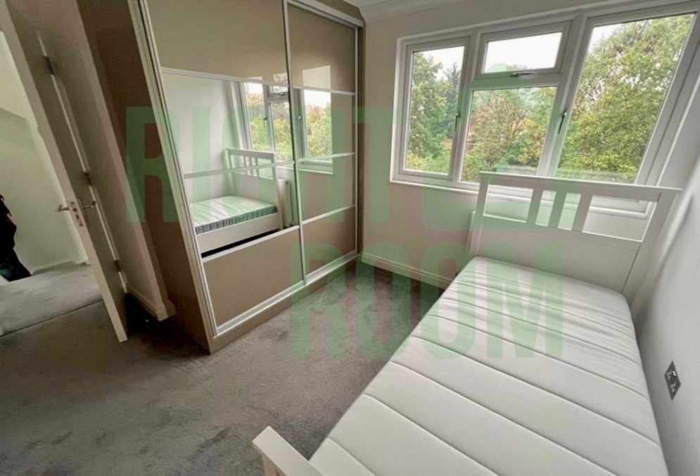 London - Room in a Shared House, Perryn Road, W3 - To Rent Now for £950 ...
