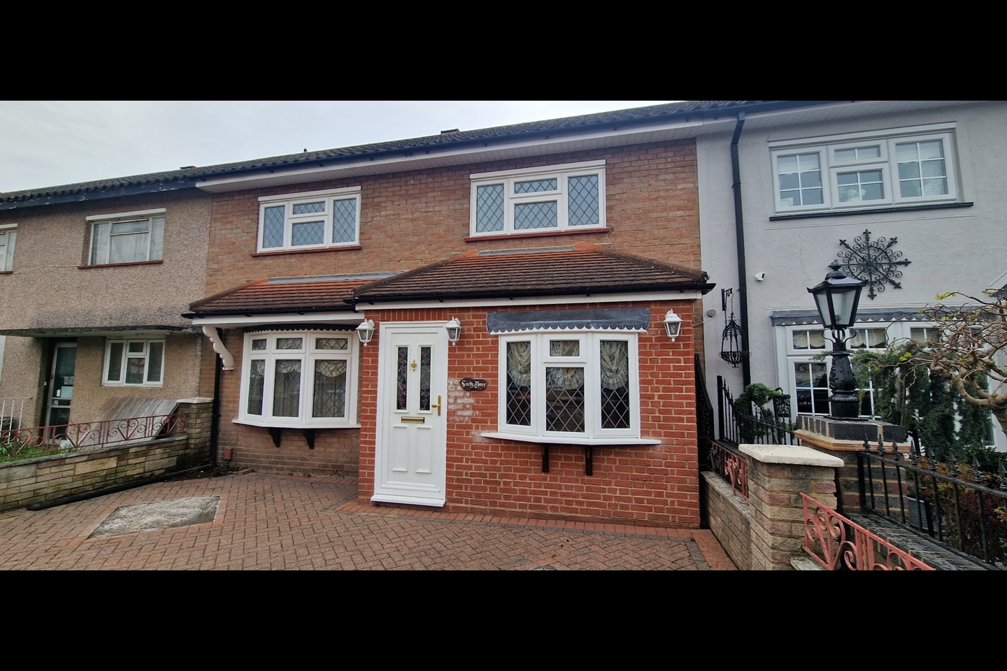 Rainham - 3 Bed Terraced House, Harlow Road, RM13 - To Rent Now for £ ...
