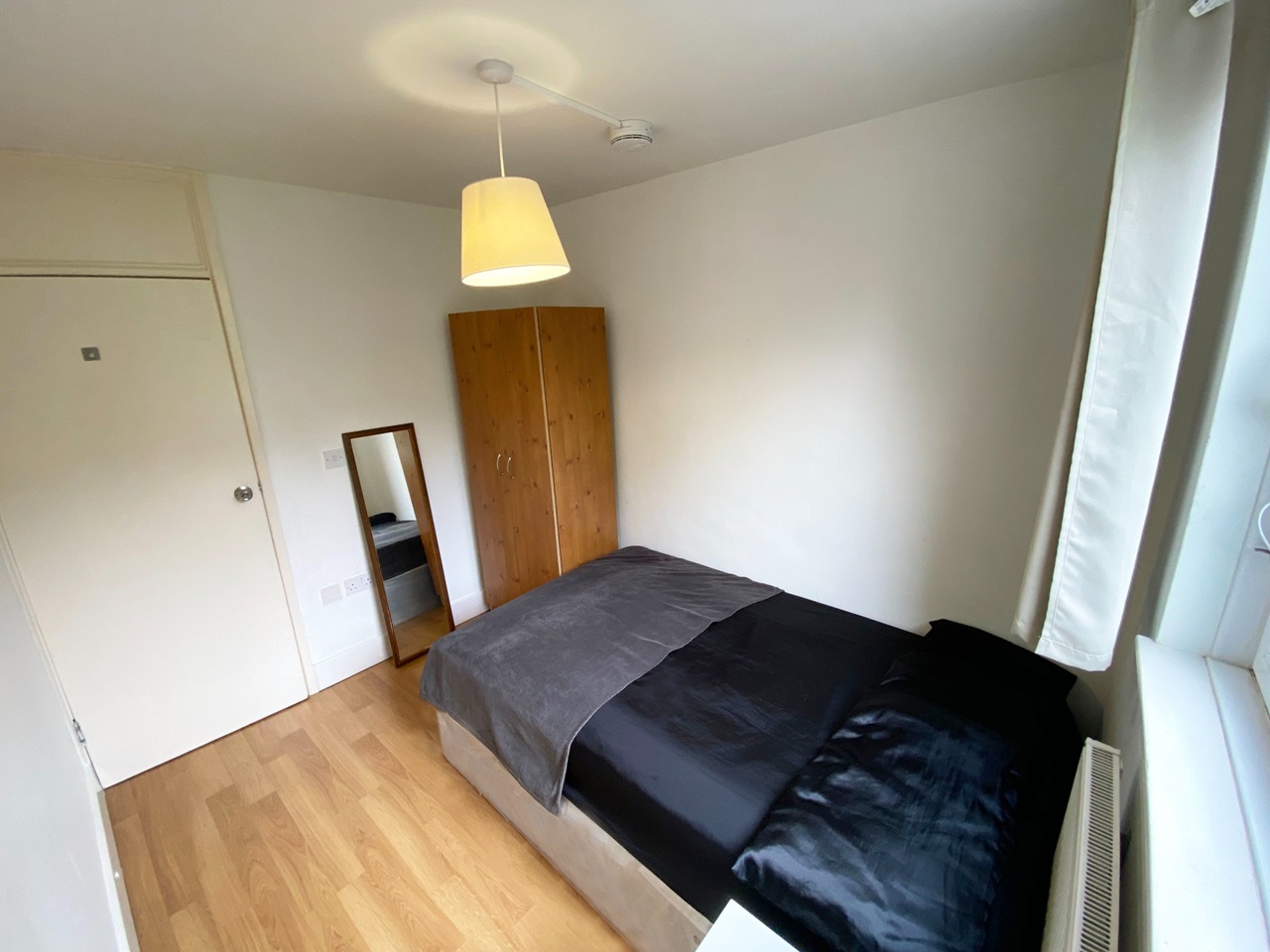 London - Room in a Shared Flat, Downfield Close, W9 - To Rent Now for £ ...