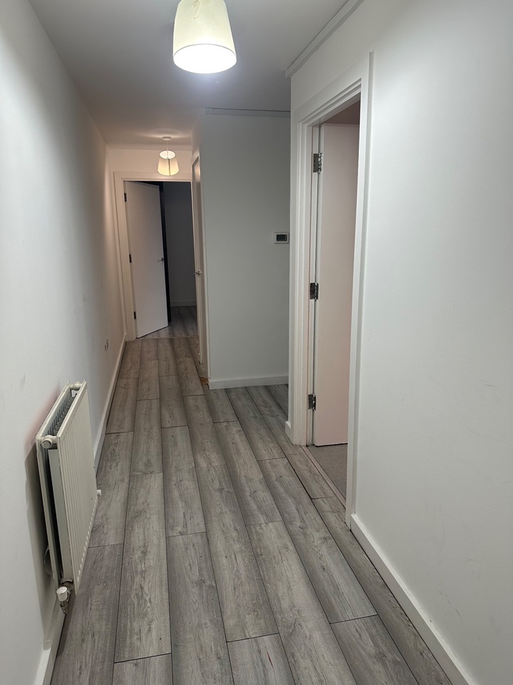 London - 2 Bed Flat, Lambs Passage, EC1Y - To Rent Now for £2,200.00 p/m