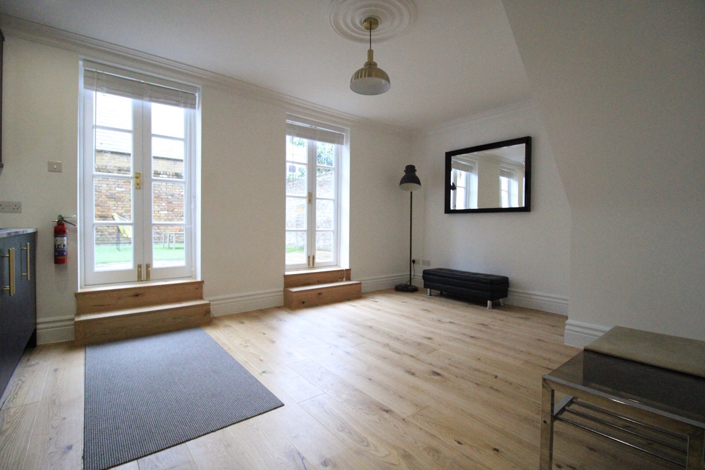 London - 3 Bed Flat, Hackney Road, E2 - To Rent Now for £4,500.00 p/m