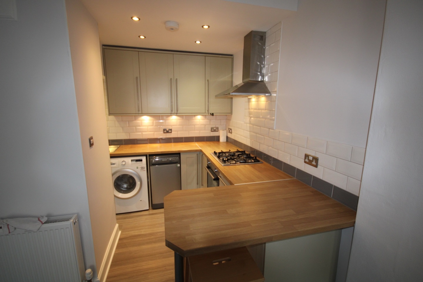 Edinburgh - 2 Bed Flat, Watson Crescent, EH11 - To Rent Now for £1,200. ...