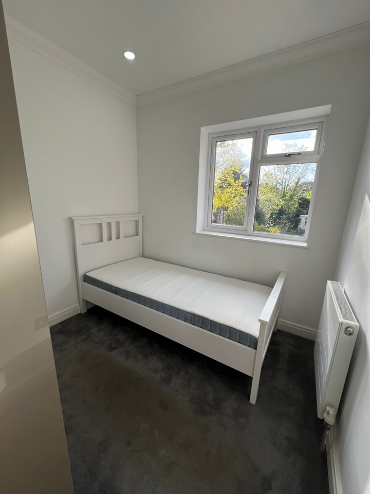 London - Room in a Shared House, Perryn Road, W3 - To Rent Now for £950 ...