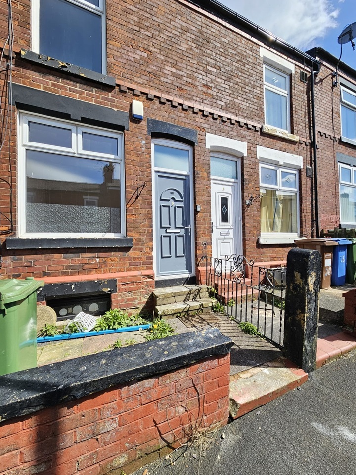 Stockport 2 Bed Terraced House Farr Street Sk3 To Rent Now For £