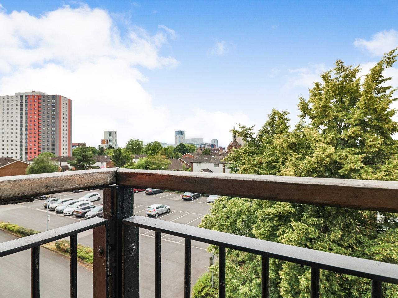 Manchester - 2 Bed Flat, Ordsall Lane, M5 - To Rent Now for £1,200.00 p/m